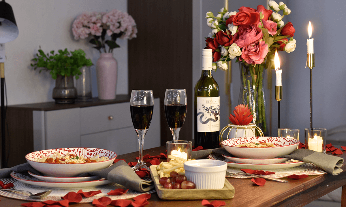 Romantic table setup tips for a memorable Valentine’s Day - Property Report